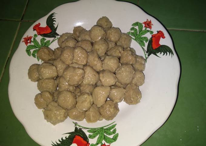 Resep Bakso daging sapi Homemade oleh Stefani Ardiana - Cookpad