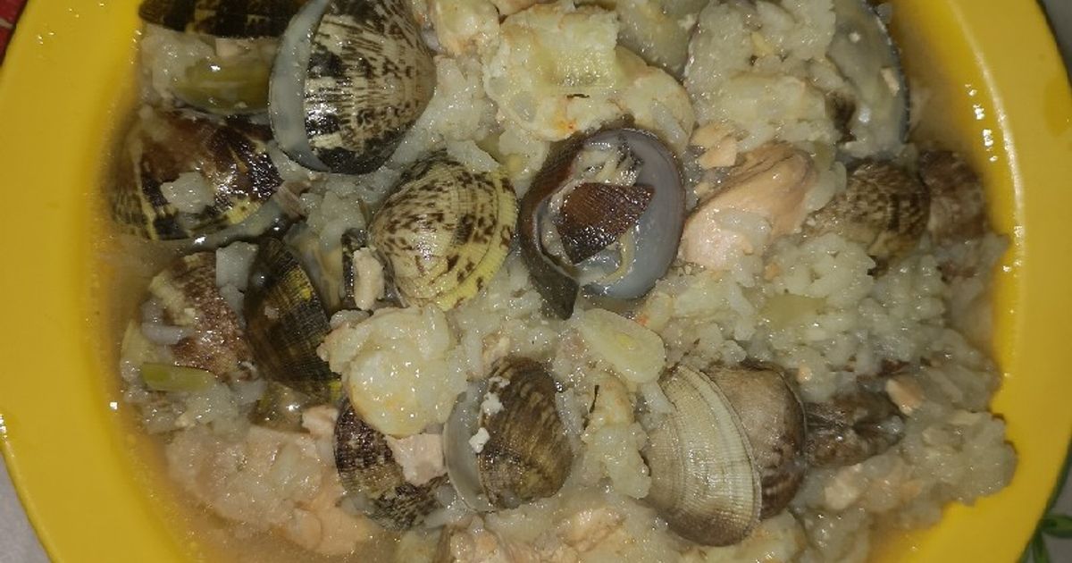 Arroz Con Salmón Y Marisco Receta de Pescadería Maqueda - Cookpad