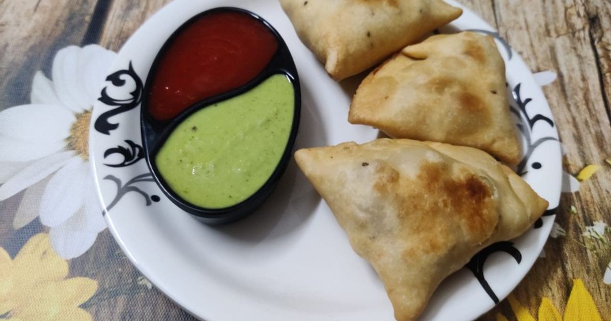 Samosa Recipe by Dr. Pushpa Dixit - Cookpad