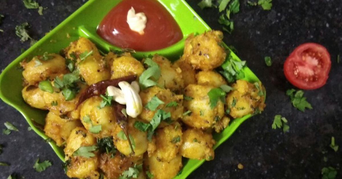 Semolina Balls Recipe by Suvas Shah - Cookpad