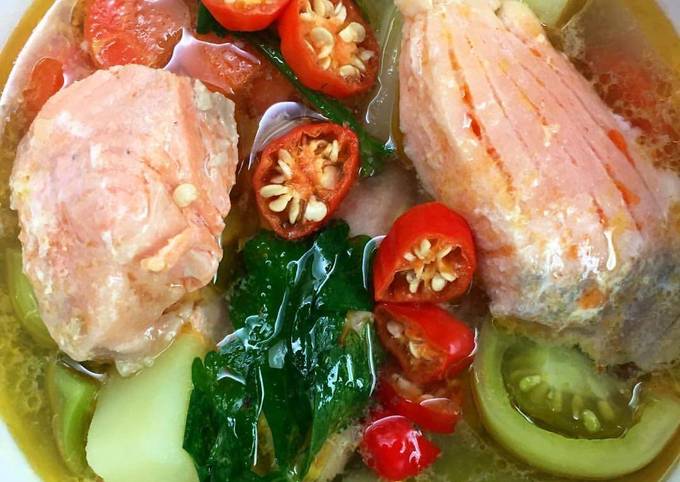 Resep Sup ikan salmon oleh Yinyin - Cookpad