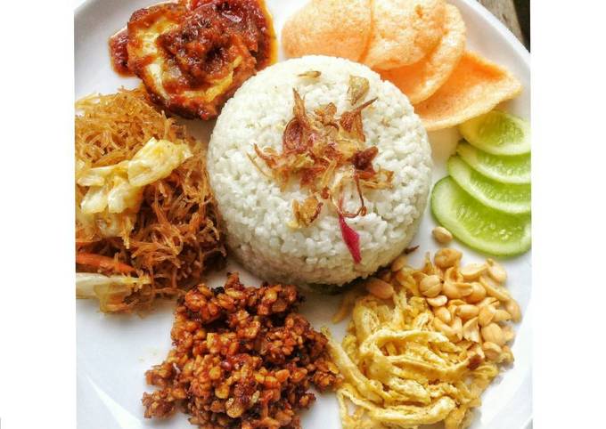 Resep Nasi lemak / nasi gemuk oleh Amelia Arbal - Cookpad