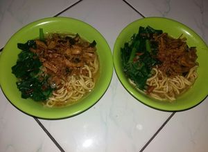 Resep ayam untuk mie ayam solo rumahan enak dan mudah - Cookpad