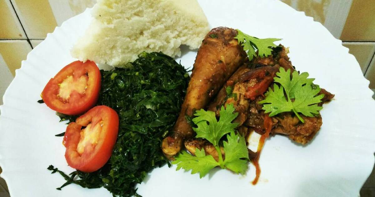 Wet fried chicken with greens and ugali Recipe by Winnie Aducxer - Cookpad