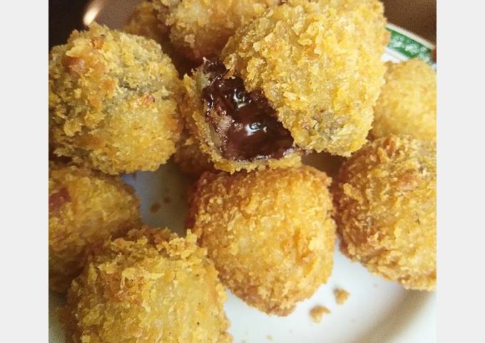 Resep Pisang crispy coklat lumer oleh Githa Santika - Cookpad
