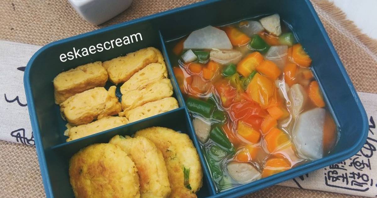 Resep Bento Diet Perkedel Kentang Panggang, Sop Bening & Telur Gulung ...