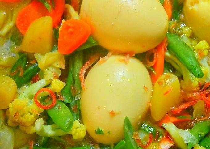 Resep Setup Sayuran dengan telur oleh Taty Ummu 'Abdillah - Cookpad