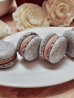 Kakaós Macaron Csokitöltelékkel | Marcsi Glückné receptje - Cookpad ...