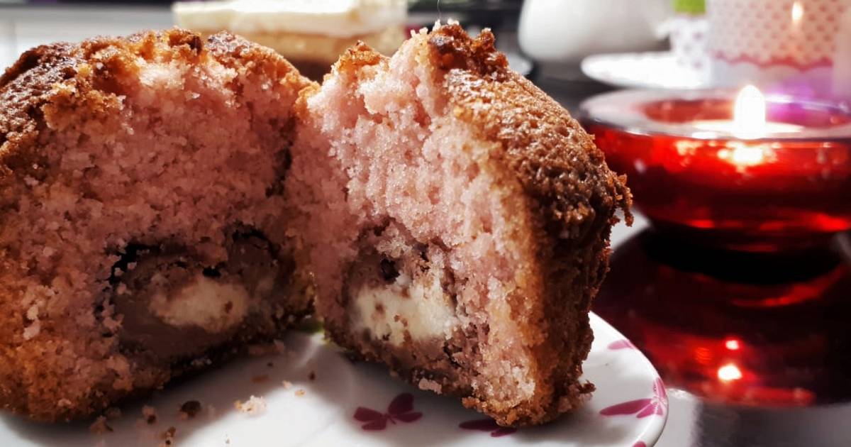 Muffins de licor de grosella con corazón de chocolate Receta de Cook ...