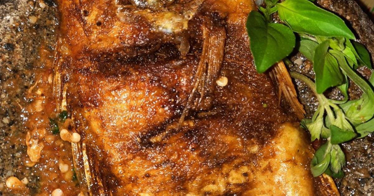 Resep Pecak Iwak Khas Cilacapan oleh Coklattiramisu - Cookpad