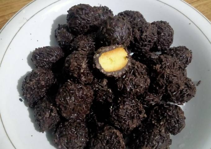 Resep Kue kering rambutan/kue kering bola coklat oleh Rusiah Titing ...