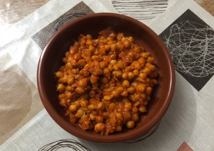 Garbanzos con cebolla y tomate Receta de grego&monica- Cookpad