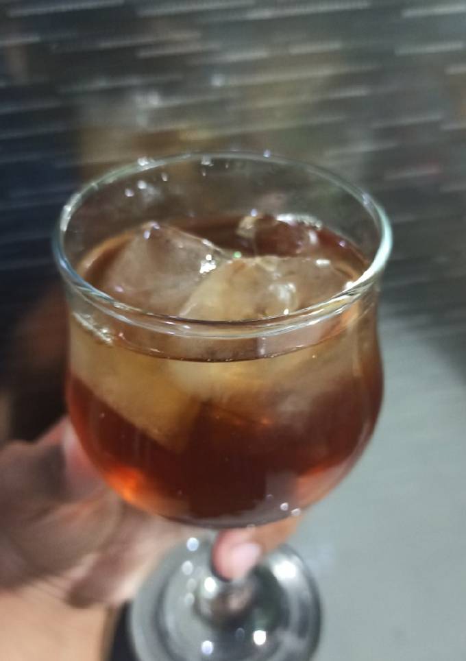 Resep Es Teh Manis Segar oleh nondziroo - Cookpad