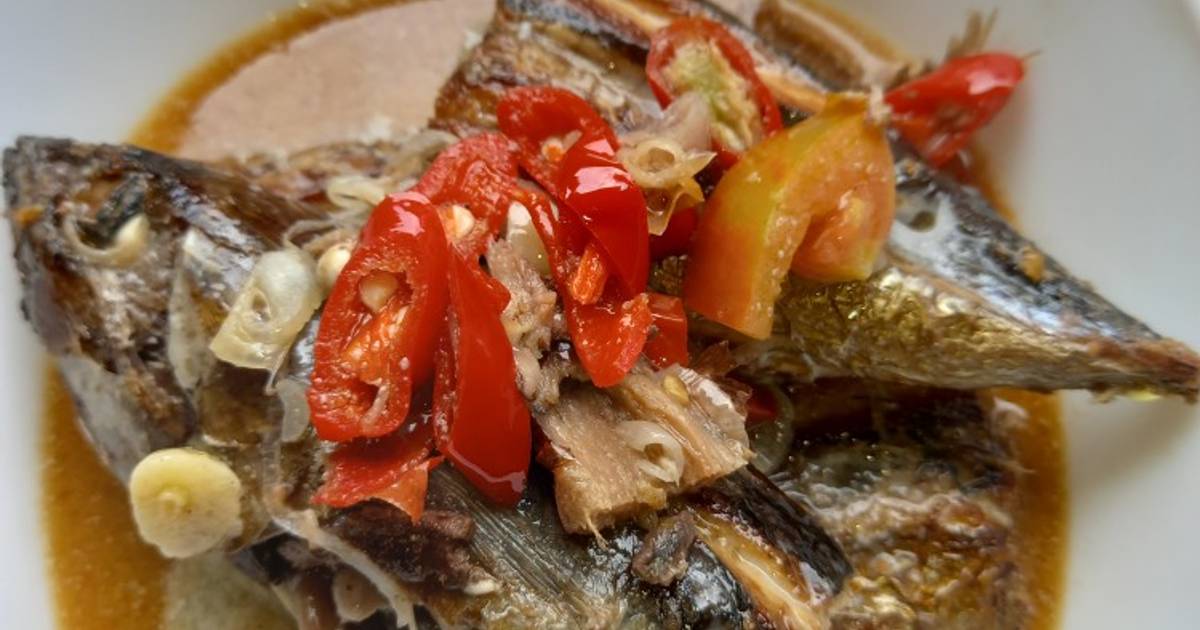 Resep Ikan Asap Santan Bumbu Pedas oleh unis shodiqin - Cookpad