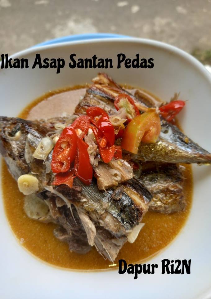 Resep Ikan Asap Santan Bumbu Pedas oleh unis shodiqin - Cookpad
