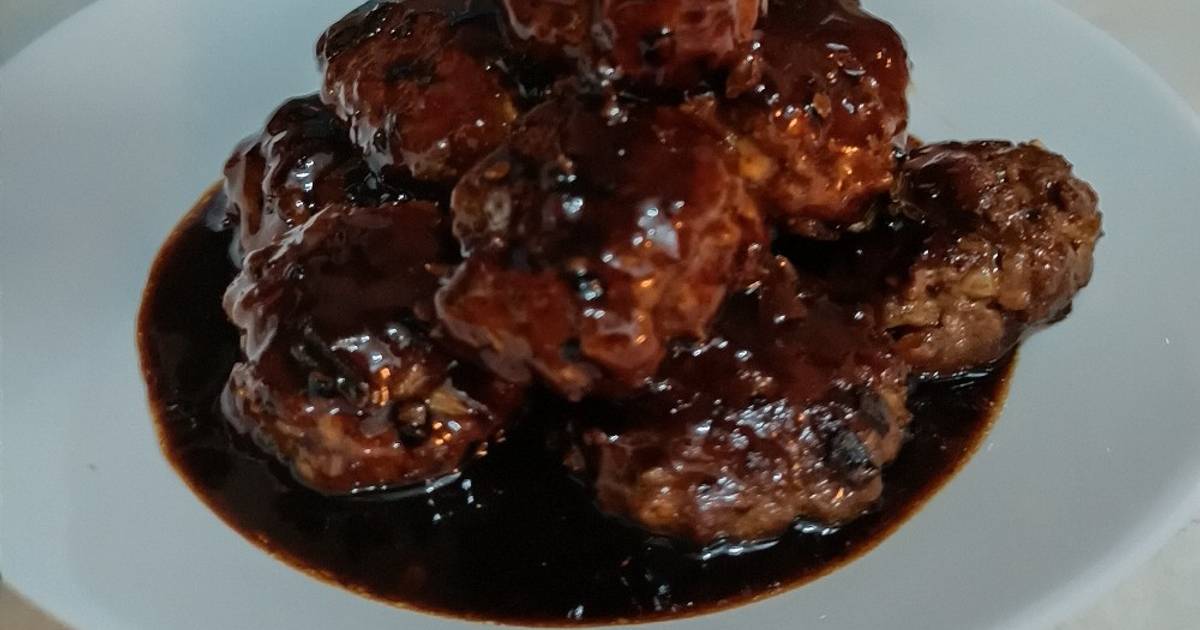 Resep Beef patty saus lada hitam oleh Retno Widiastuti - Cookpad
