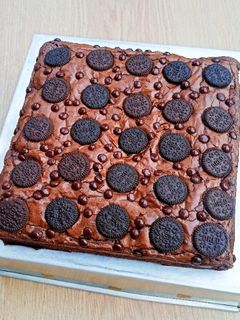 Resep Bolu Coklat Hias oleh Yuyun - Cookpad