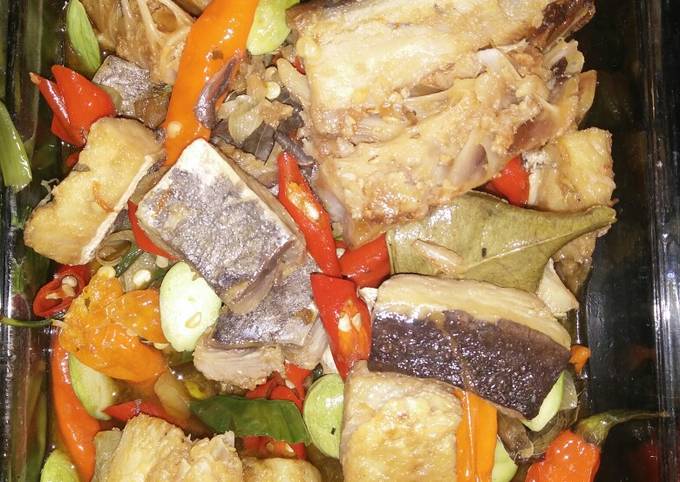 Resep Tumis asin jambal roti oleh Citra Fitriani Rizkia - Cookpad