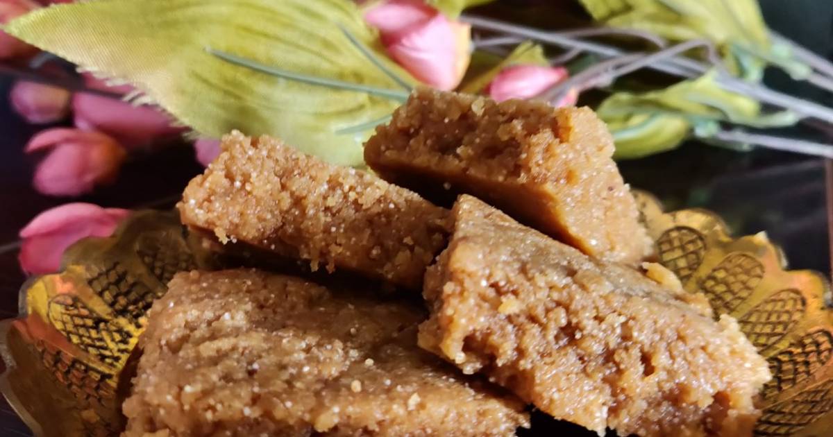 Sukhdi Recipe by Anjali Kataria Paradva - Cookpad