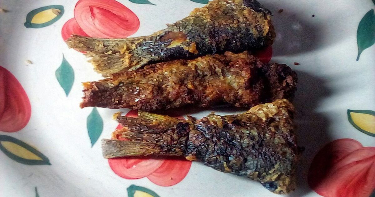 Floured Fried Fish Recipe by Ifeoma Obianagha - Cookpad