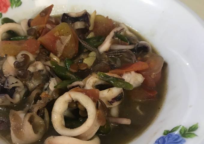 Resep Cumi Tauco Simple oleh Vivi Widyawaty - Cookpad