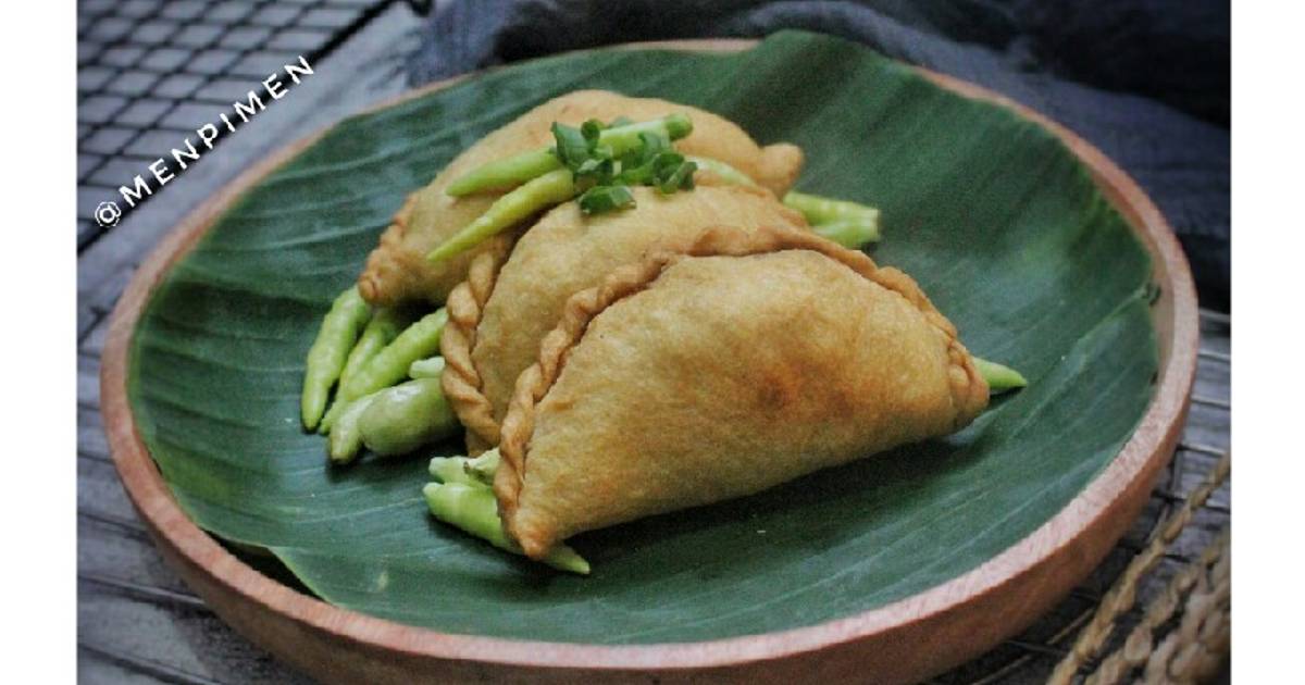 Resep Pastel Goreng Isi Kentang & Wortel oleh Firman Santoso - Cookpad