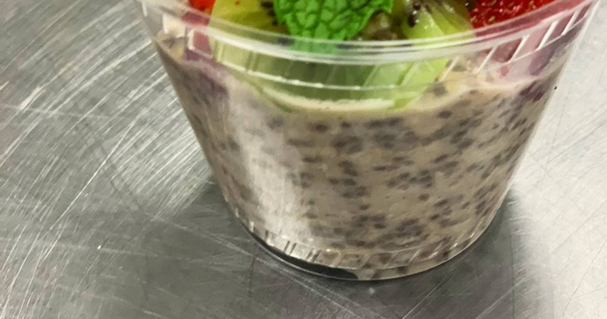 Yogurt natural con chía y frutas naturales Receta de Dante Lopez- Cookpad