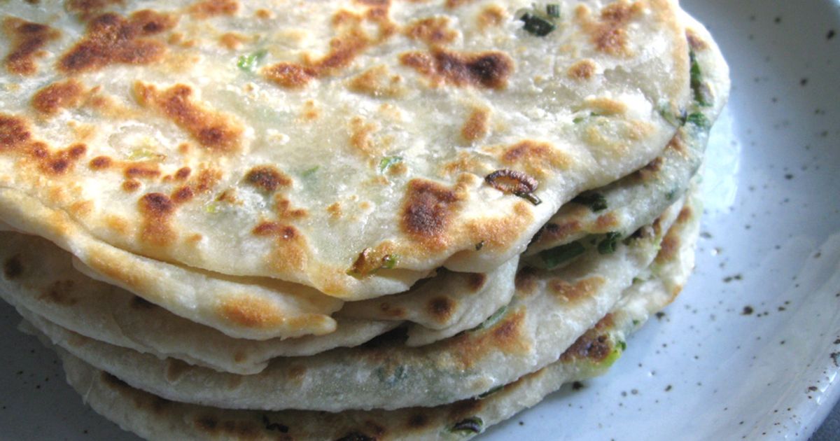 Spring Onion Flatbread Recipe by Hiroko Liston - Cookpad
