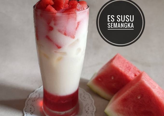 Resep Es Susu Semangka oleh April_Umi HannaHani - Cookpad