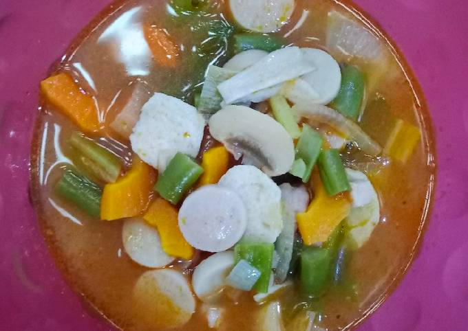 Resep 55. Sop Merah oleh Winda - Cookpad