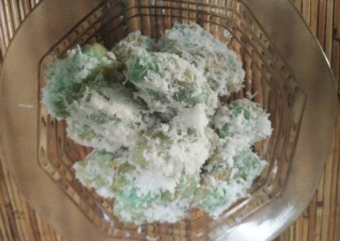 Resep Sanggar air pisang moli oleh halmiawahyuni - Cookpad