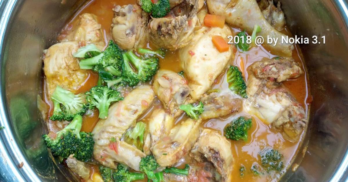 Chicken stew with broccoli Recipe by Andre - Cookpad