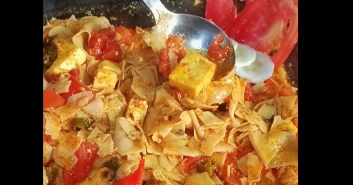 Papad Paneer Recipe by Suvarna Jinsiwale - Cookpad