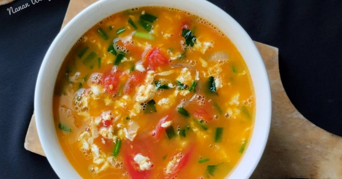 Resep Sup Telur Tomat oleh Nanan Wahyuni - Cookpad