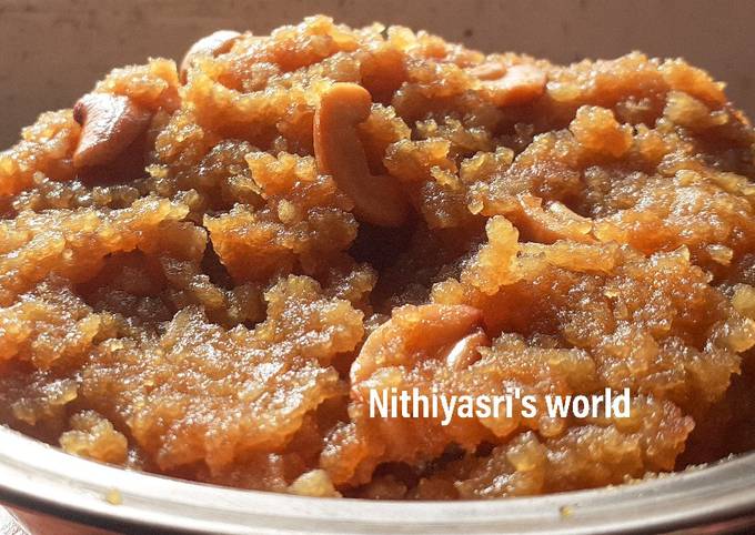 Sweet poha or Flattened rice sweet Recipe by Hari Priya - Cookpad