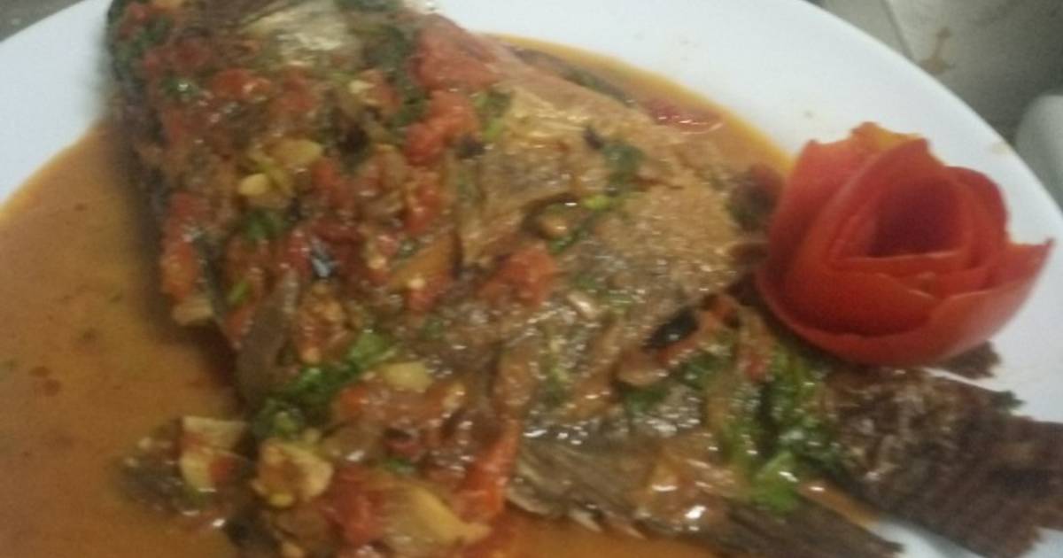 Garlic boiled fish Recipe by Sarah Nyaroganda - Cookpad