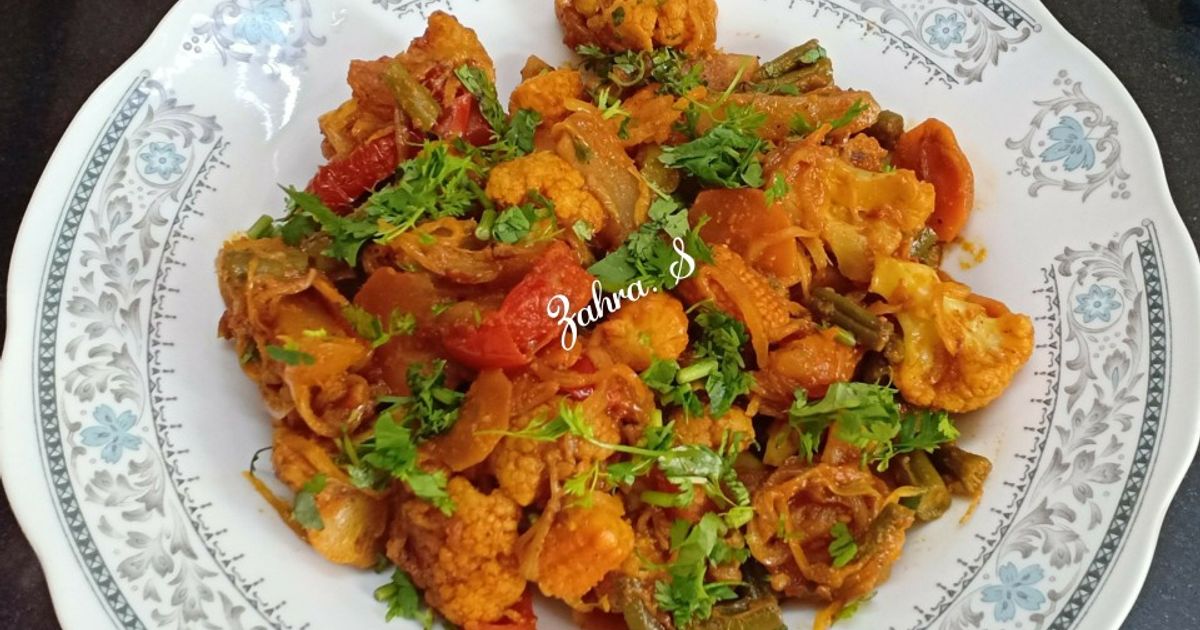 Mixed Vegetables Dry Sabzi Recipe by Zahra Shaikh - Cookpad