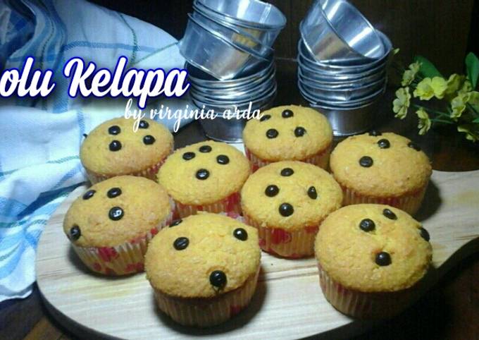 Resep Bolu Kelapa 🌴🍰 oleh VIRGINIA ARDA - Cookpad