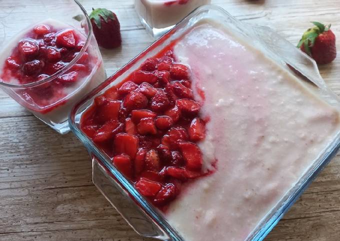 Strawberry 🍓 Pudding 🍮 Recipe by renu bhasin - Cookpad