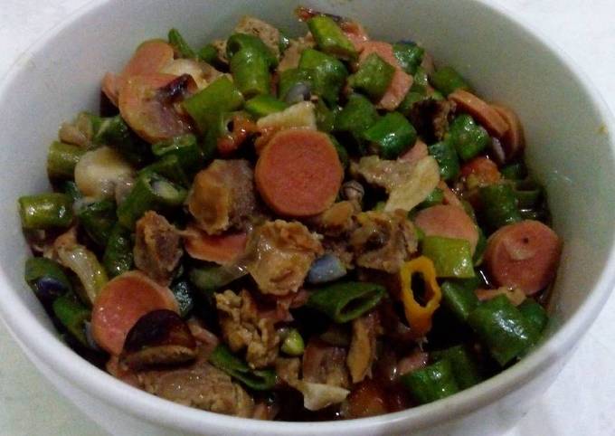 Resep Oseng sosis rempelo ati oleh Dapur Umhy Hadzka Habib - Cookpad