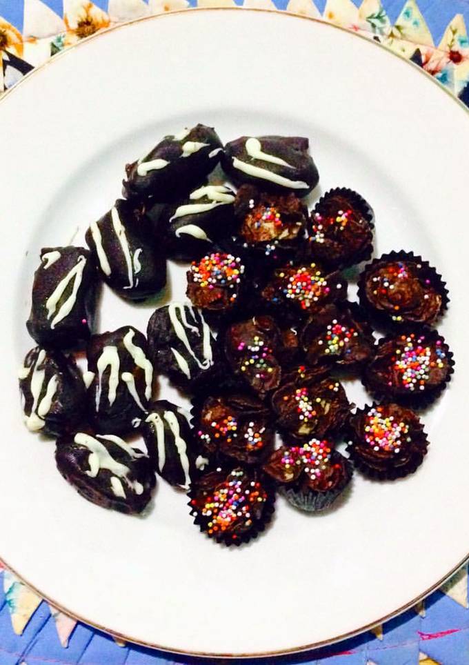 Resep Corn Flake dan Kurma Coklat oleh Trina Septiani - Cookpad