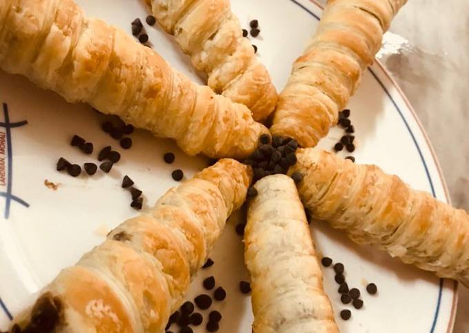 Cream roll Recipe by kirti kiran - Cookpad