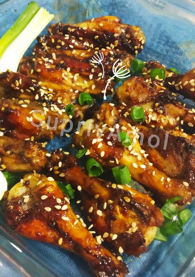 तेरियाकी चिकन (Teriyaki Chicken recipe in marathi) रेसिपी Supriya ...