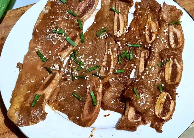 Resep Galbi-gui (iga panggang ala Korea) oleh Oishi Kitchin - Cookpad