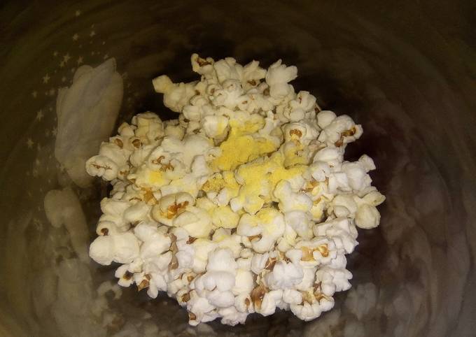 Resep 🌺🌺 Popcorn Rasa Jagung Manis oleh Tati SoLina - Cookpad