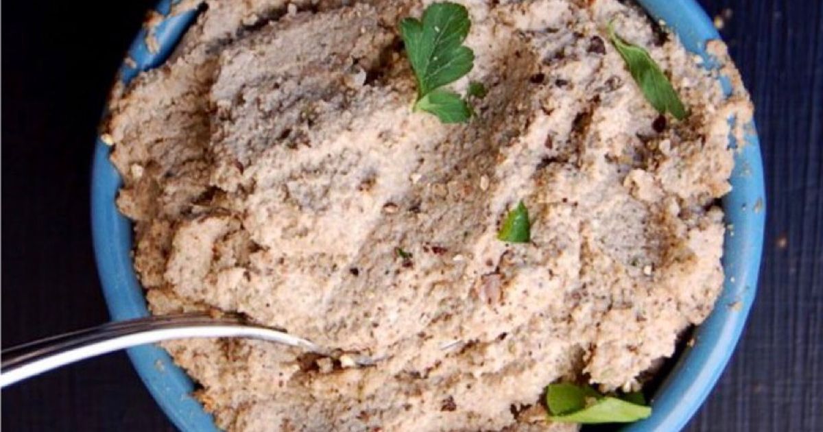 Mushroom Walnut Pâté (Vegan) Recipe By Julie 🥰