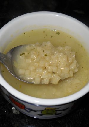 Sopa De Sémola (Vitina) Con Fideitos Receta de La profe Luisa
