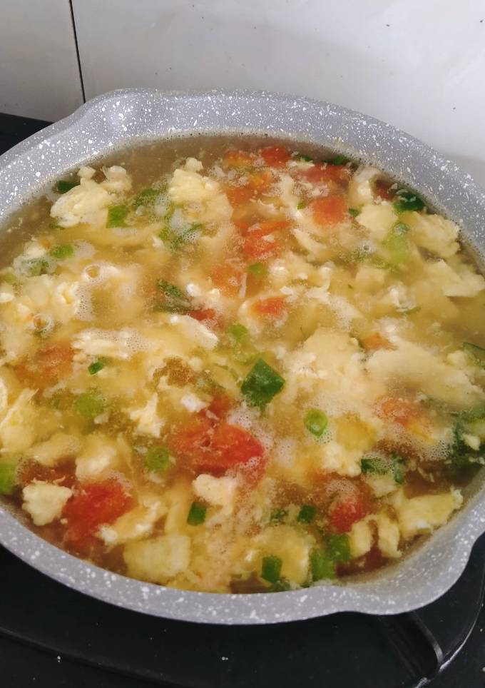 Resep Sup Telur Favorit Anak Anak oleh vicky - Cookpad
