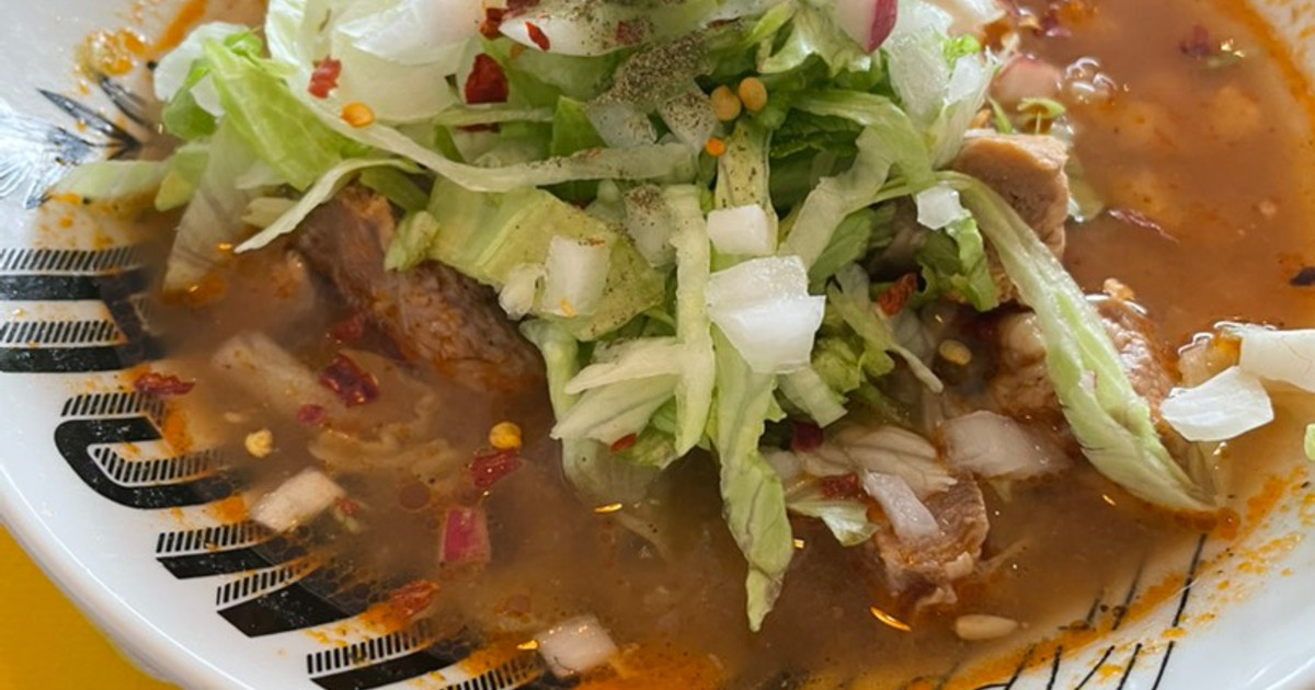 Pozole De Chipotle Con Puerco Receta de Mich Méndez- Cookpad