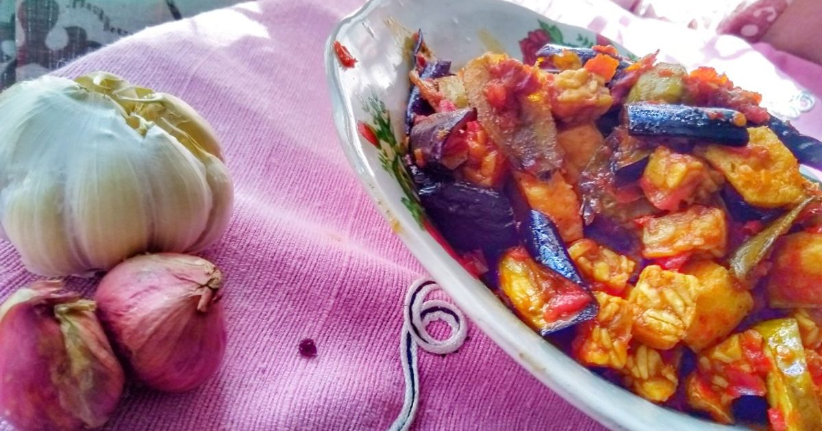 Resep Sambal Ikan Asin Campur oleh Sinta Mustika - Cookpad